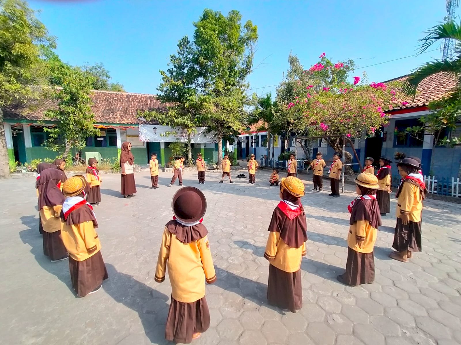 Kegiatan Pramuka - SD Negeri 1 Kalikebo